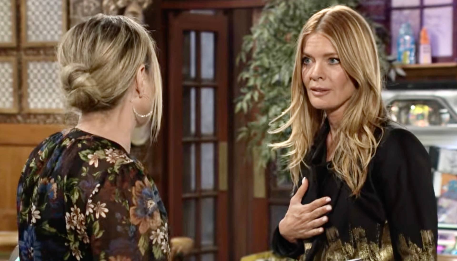 Phyllis Refuses to Apologize For Taking Down Victor [Recap] - Daytime ...