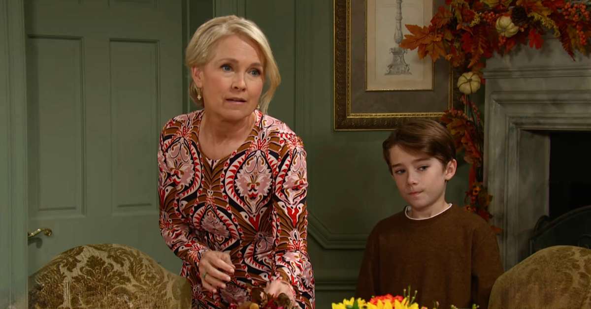 Jennifer Flinches When Charlotte Wishes Her Daddy Could Come Home ...