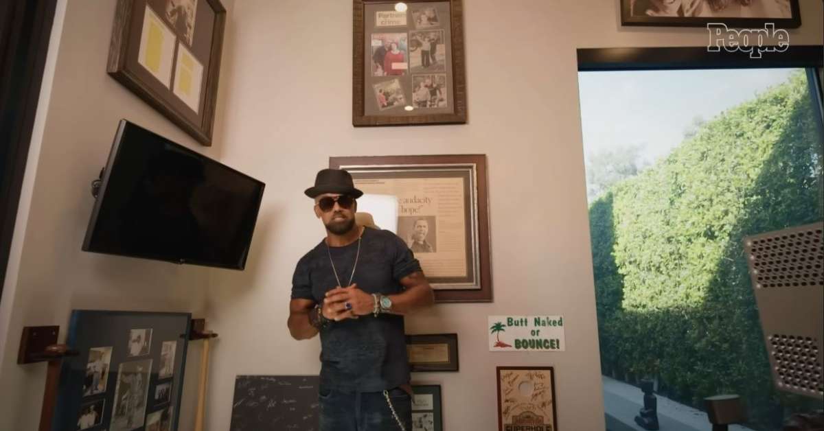 WATCH: Shemar Moore Shows Off Dream Home to People Magazine (VIDEO ...