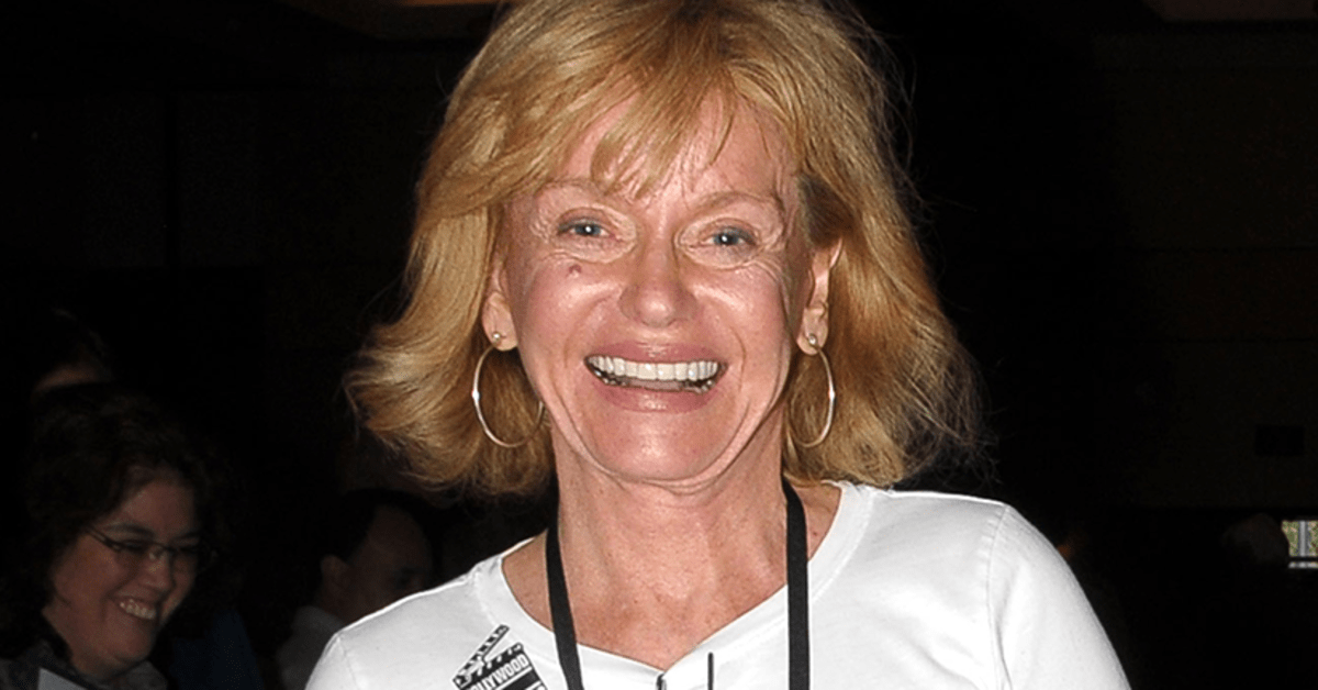 The Young and the Restless Alum Sharon Farrell Dead at 82 - Daytime ...