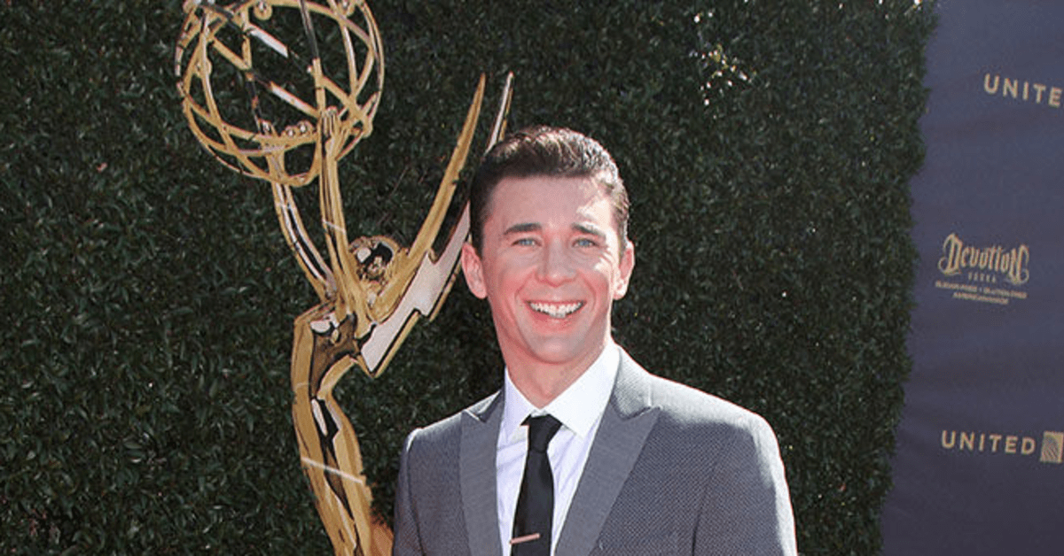 Billy Flynn Dishes Playing Cane Ashby on The Young and The Restless ...