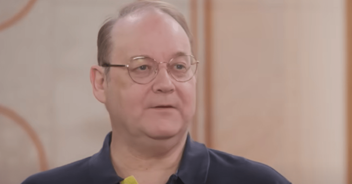 WATCH: Marc Cherry Shares How Chuck Pratt Influenced Desperate ...