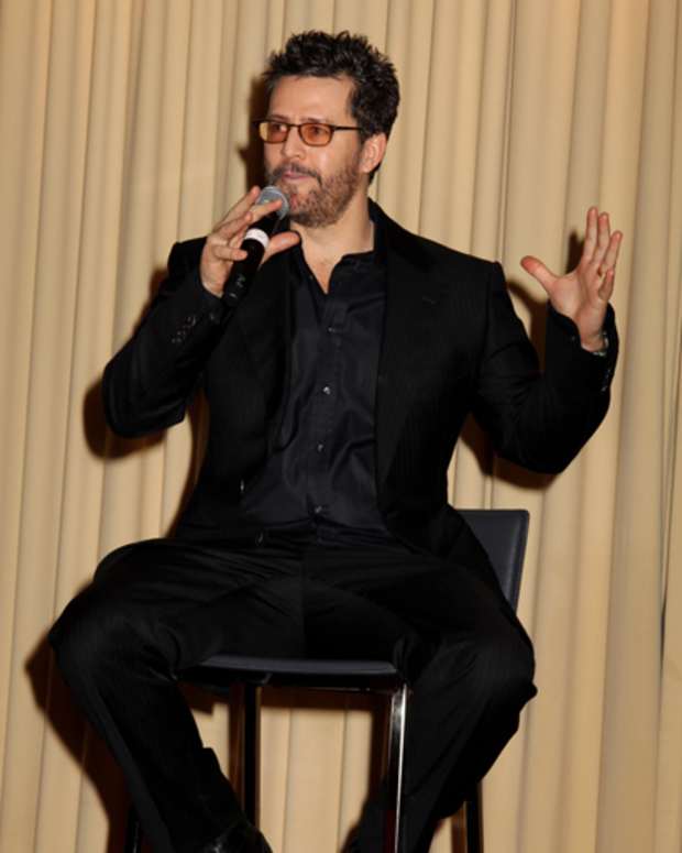 Maya Rodwell - Daytime Confidential