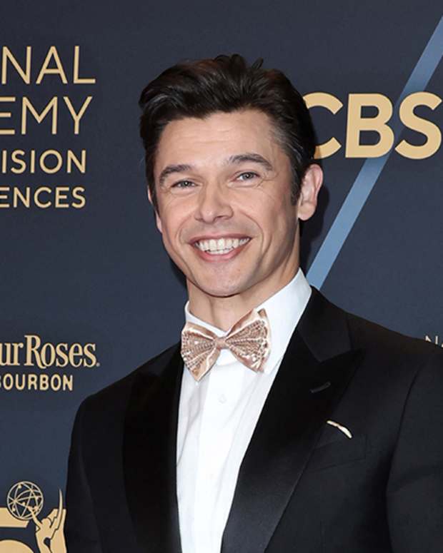 DAYS' Paul Telfer Talks Sarah Curbing Xander's Impulses and Lying For ...