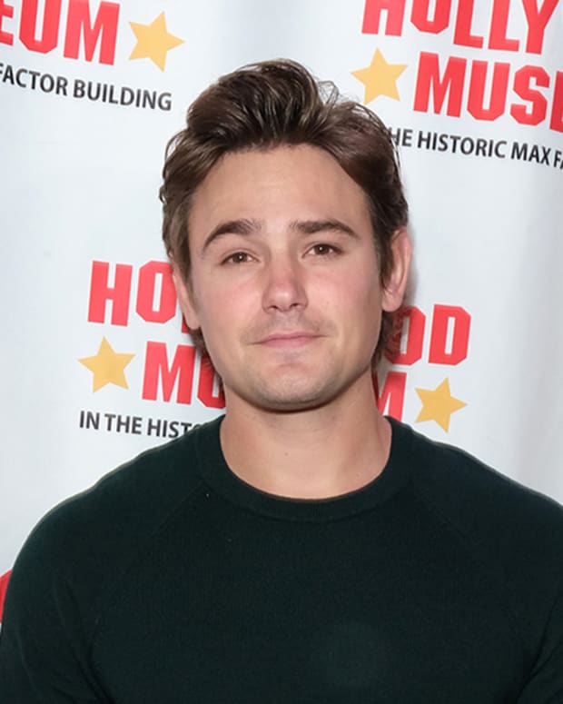 Days of Our Lives - Daytime Confidential