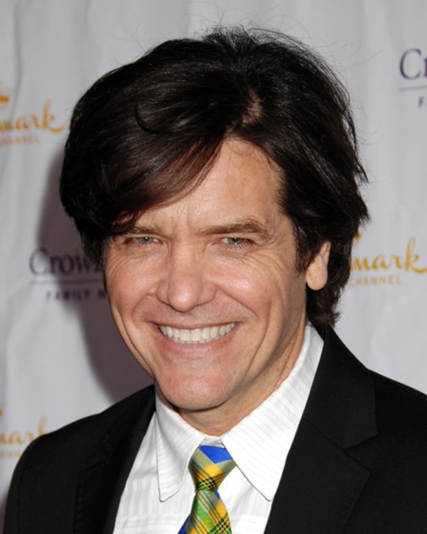 Queer As Folk's Robert Gant Returns To The Young and the Restless ...