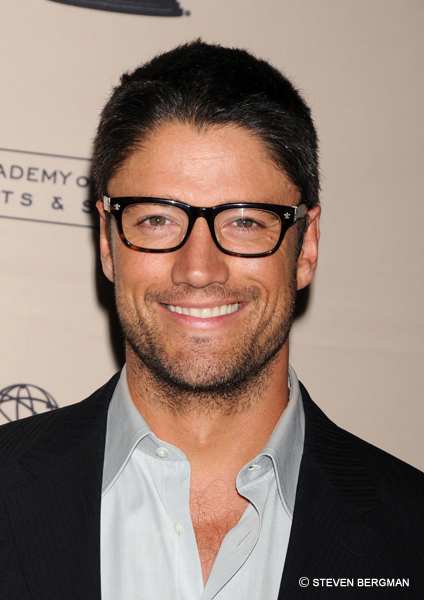 James Scott Re-Ups With Days Of Our Lives! - Daytime Confidential
