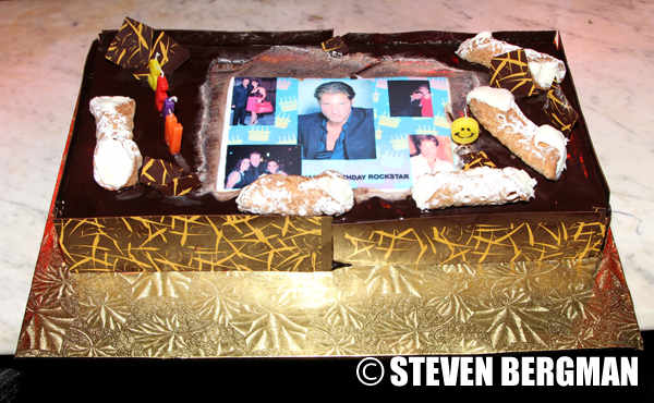 Sean Kanan Celebrates With Fans at Birthday Bash (PHOTOS) - Daytime ...