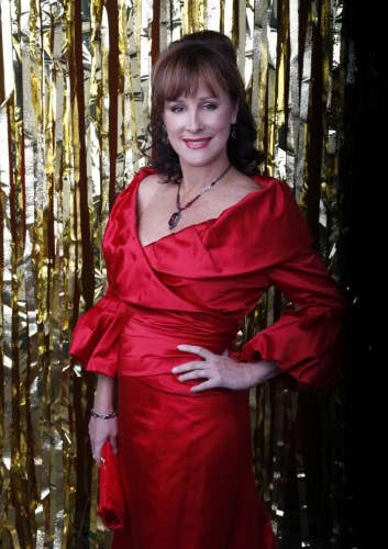 Hillary B. Smith and Jordan Clarke Join Chappell's "Venice" - Daytime ...