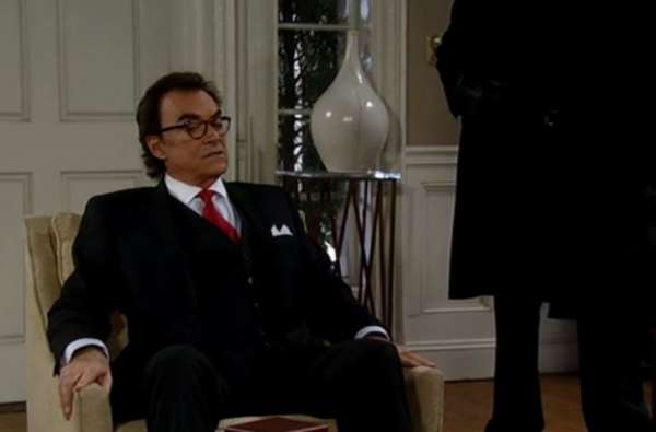 First Impressions: Thaao Penghlis Returns as Victor Cassadine on ...