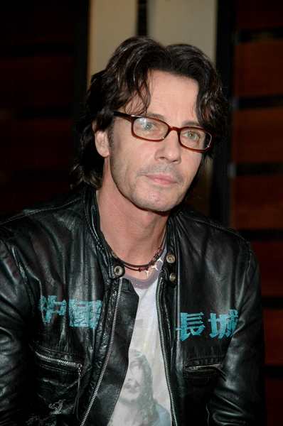 Rick Springfield Checks Back Into General Hospital With Real-Life Son ...