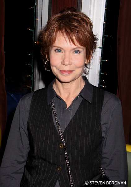 Julia Barr Chats About All My Children's Return - Daytime Confidential