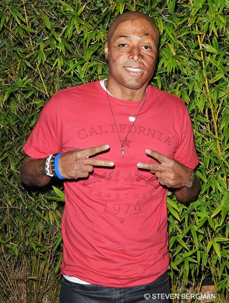 All My Children JR Martinez to Co-Host The View on Oct. 30 - Daytime ...