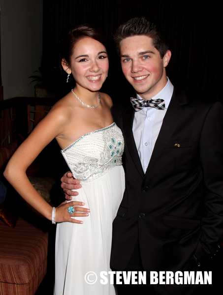 Soap Stars Let Loose at General Hospital’s Daytime Emmy Awards After ...