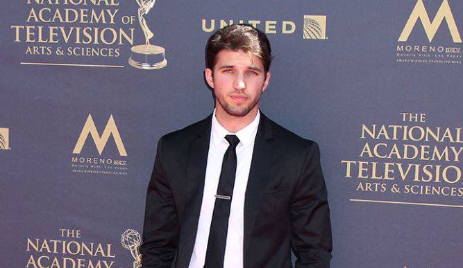 Grand Hotel's Bryan Craig Previews What's Ahead for Javi, Ingrid, and ...