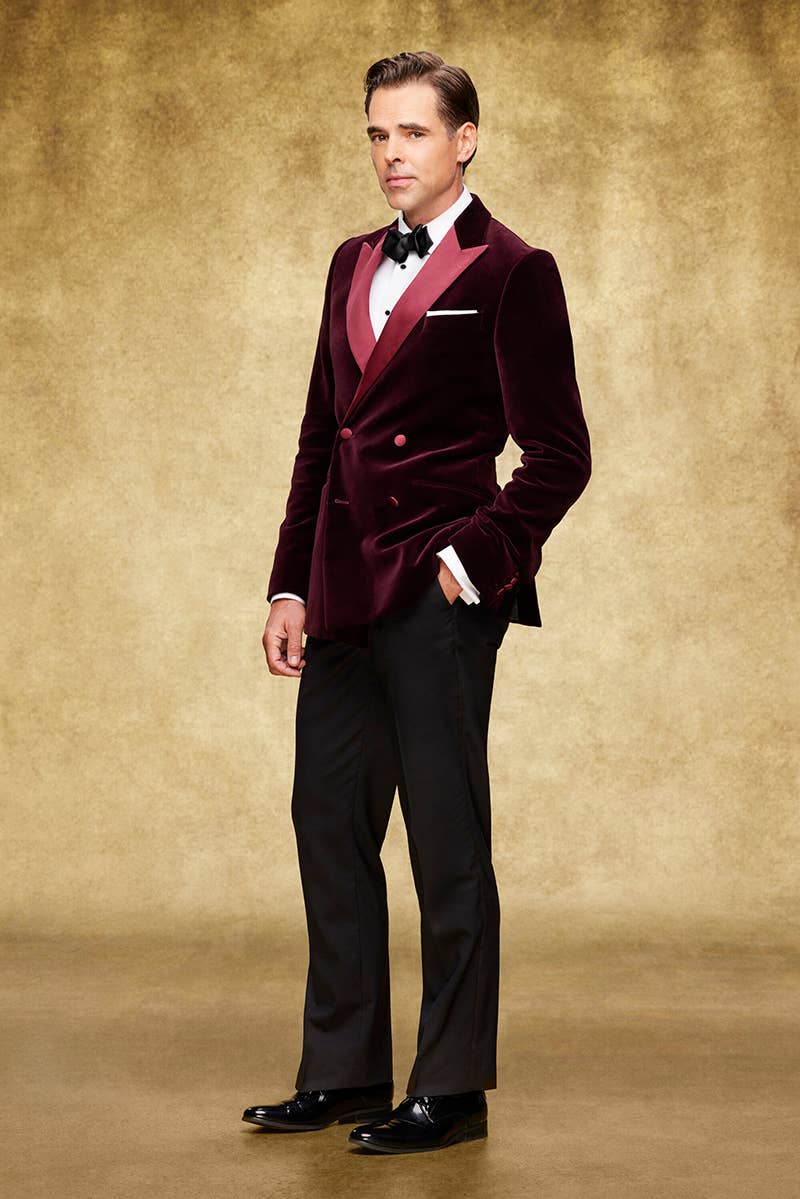 Y&R's Jason Thompson on Billy's Chancellor-Winters Battle: "He's Not ...