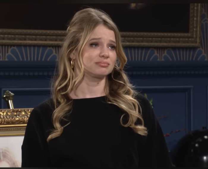 The Young and The Restless Spoilers: Summer Reunites With Phyllis ...