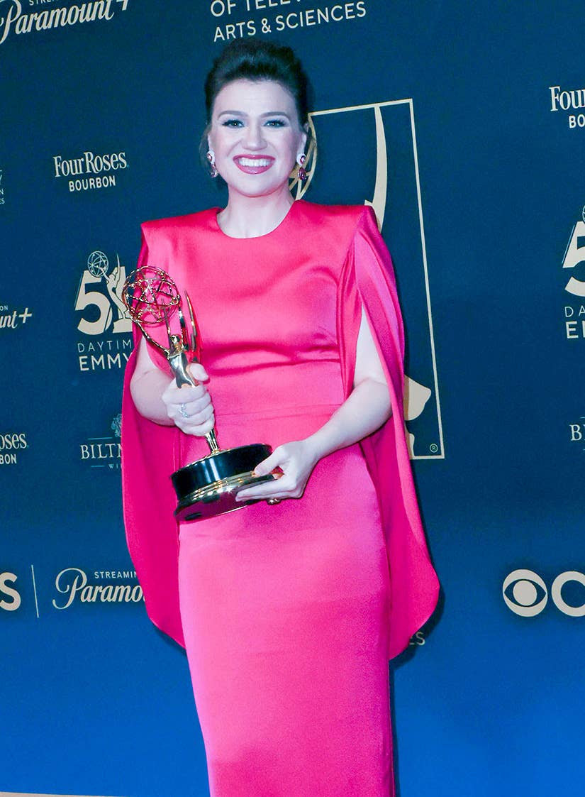 Songs & Stories With Kelly Clarkson Coming to NBC This Summer - Daytime ...