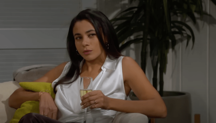 The Bold and The Beautiful's Murielle Hilaire on Scheming Daphne: "She ...