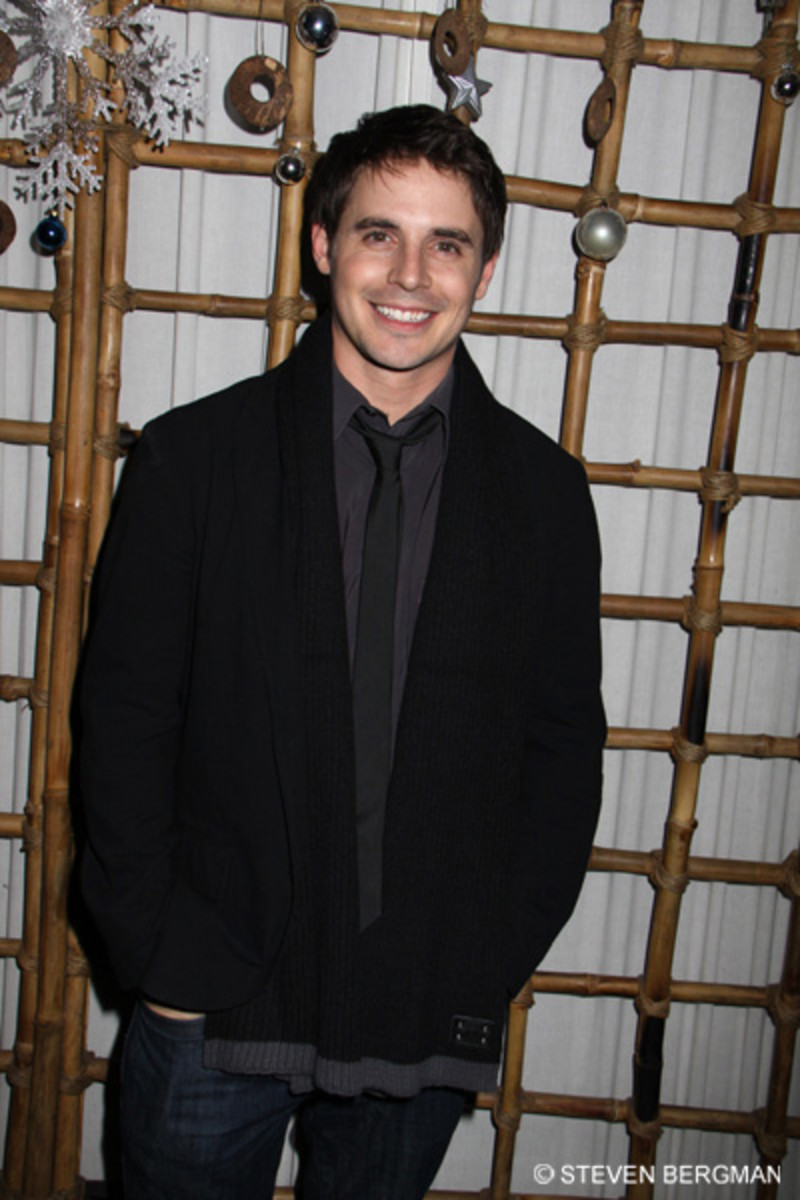 Is Brett Claywell Moving to Wisteria Lane? - Daytime Confidential