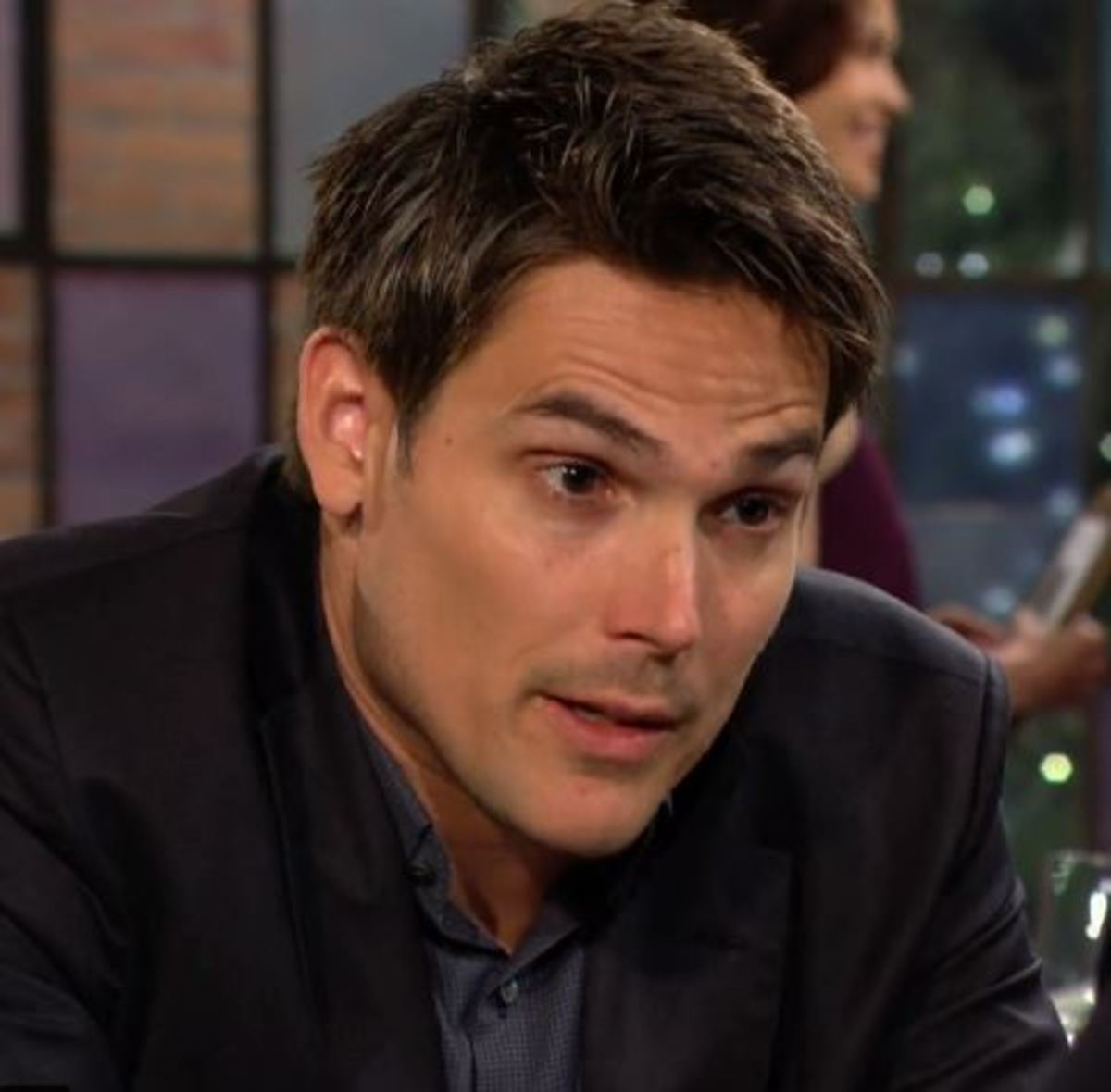 Adam Prepares to Fight Newman Enterprises on The Young and The Restless ...