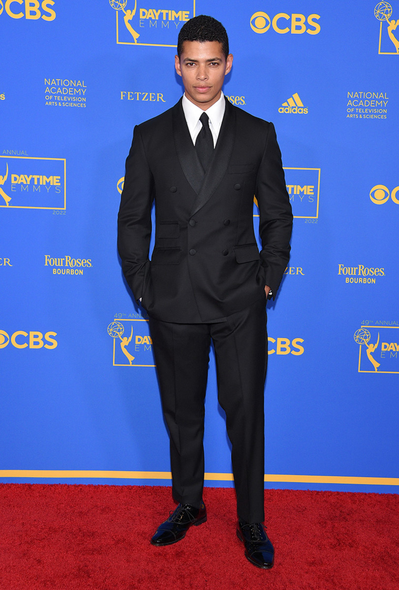 B&B's Delon de Metz on Zende's Family Frustrations: "I Think His Anger ...