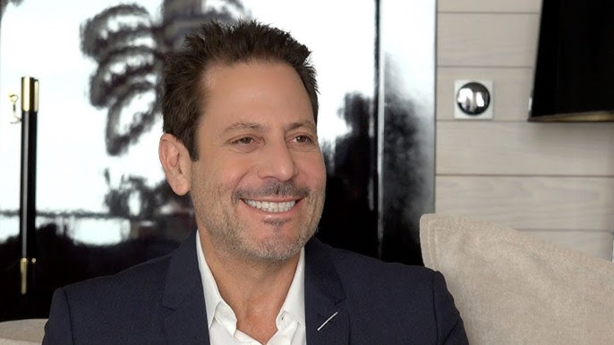 Primetime Soap Heavyweight Darren Star Reflects on Iconic Career ...