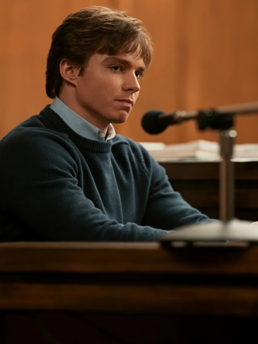 Nicholas Chavez Responds to Erik Menendez Slamming Monsterslas Chavez ...