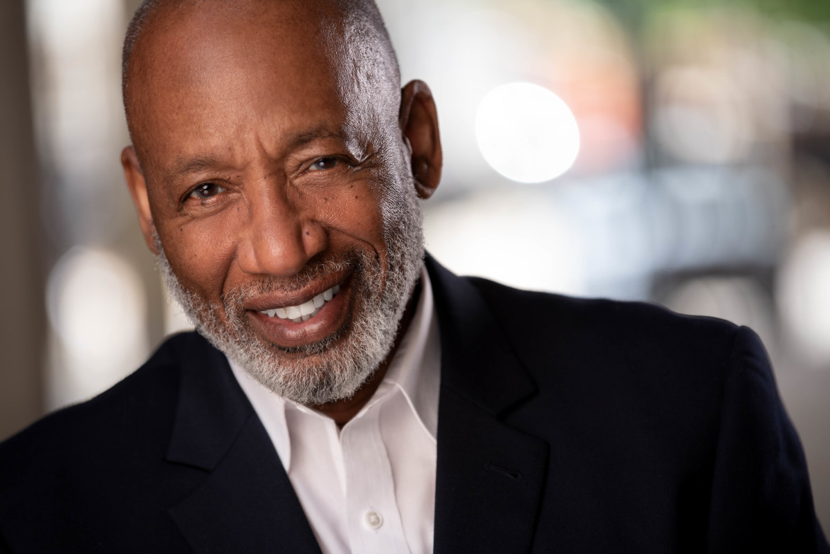 Clarence Returns to The Young and The Restless - Daytime Confidential