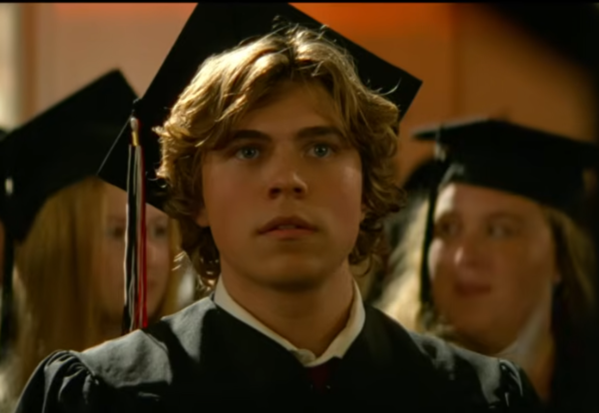 WATCH: General Hospital Grad William Lipton Stars in The Runarounds on ...