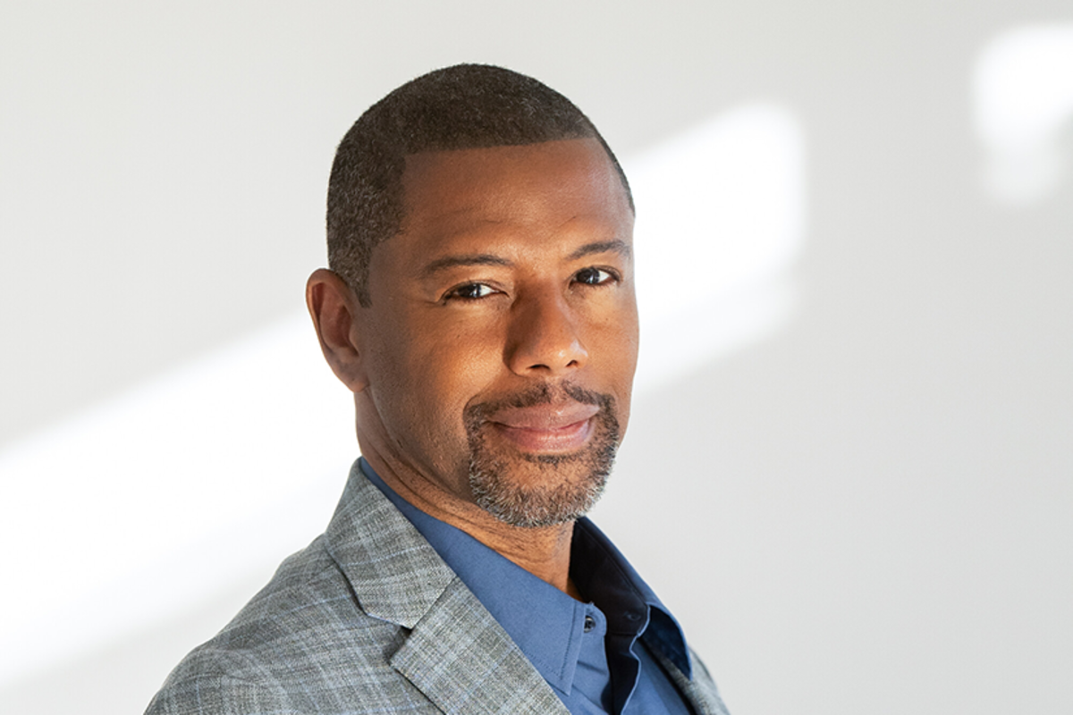 Beyond The Gates Says Goodbye to Jason Graham's Dr. Doug - Daytime ...