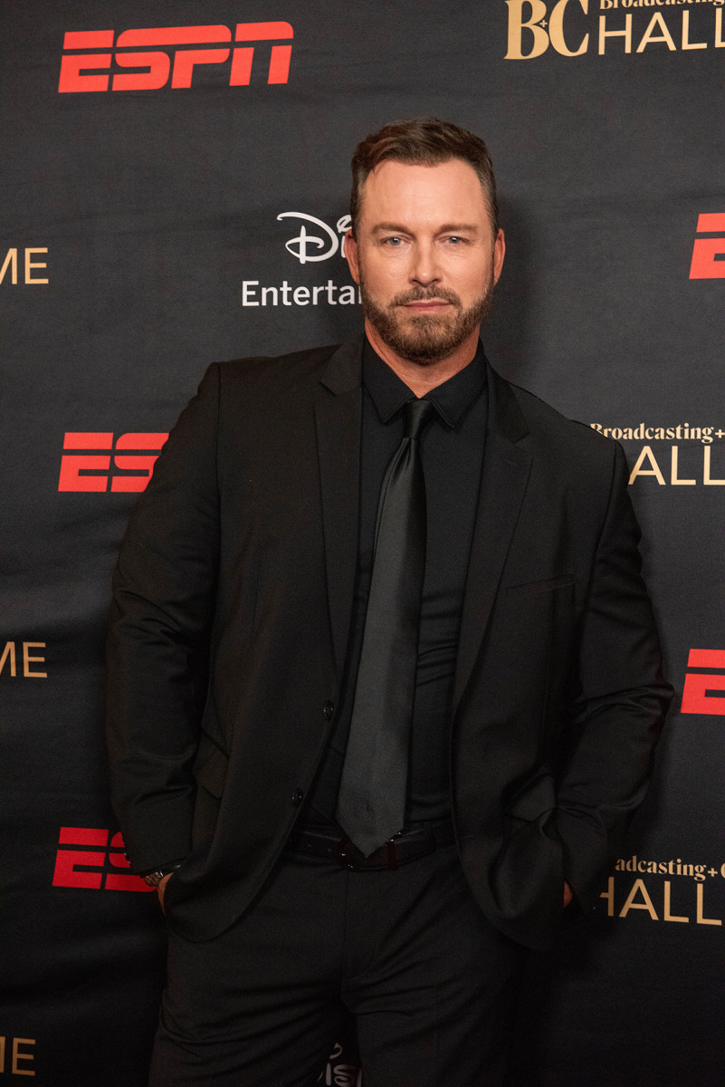 Eric Martsolf Talks Peacock, Drake Hogestyn and 60 Years of Days of Our ...